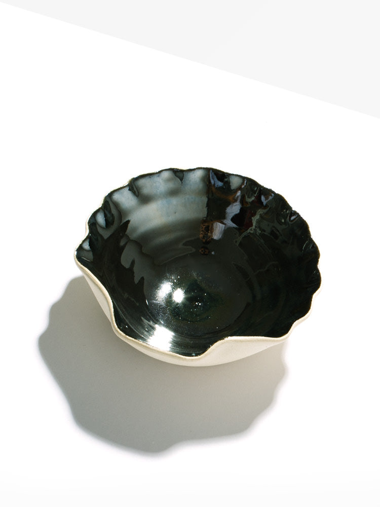 Rachel Saunders Ceramics - Metallic Shell Dish – Homecoming
