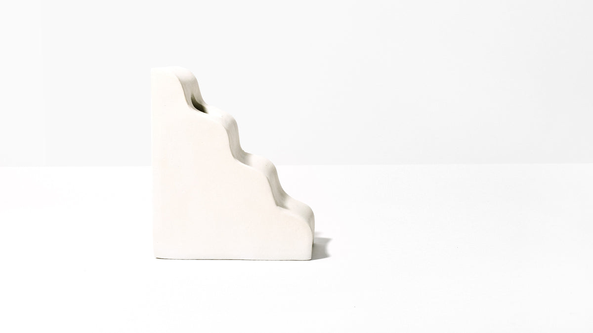 Rachel Saunders Ceramics - Step Vase – Homecoming